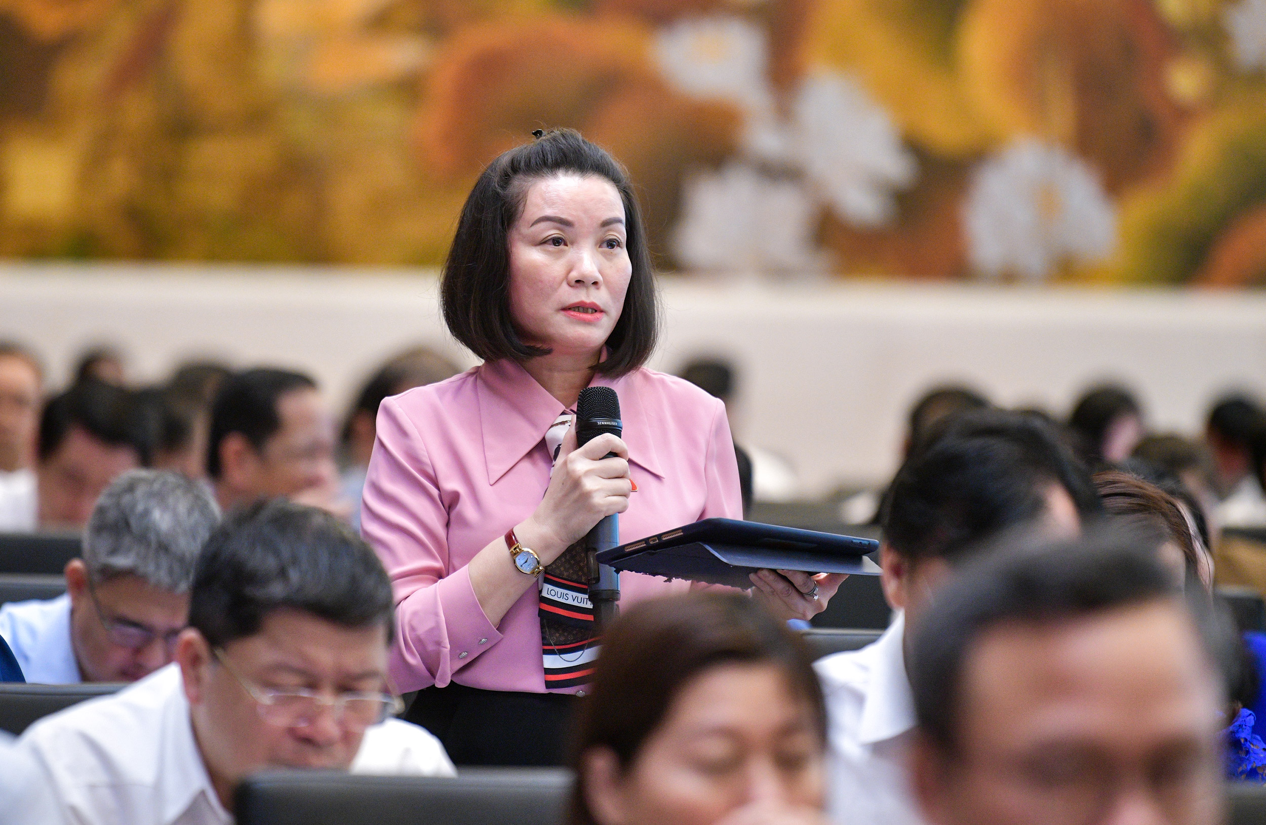 ĐBQH NGUYỄN MINH TÂM: ĐÁNH GIÁ TÁC ĐỘNG SÂU HƠN, TOÀN DIỆN HƠN ĐỐI VỚI QUY ĐỊNH CẤM TUYỆT ĐỐI SỬ ...